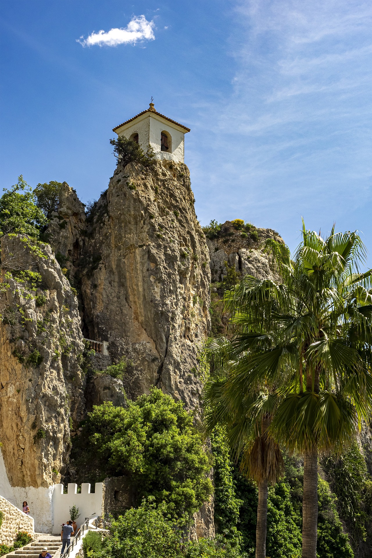 Spain coastal road trip: 15-day route to the best beach cities